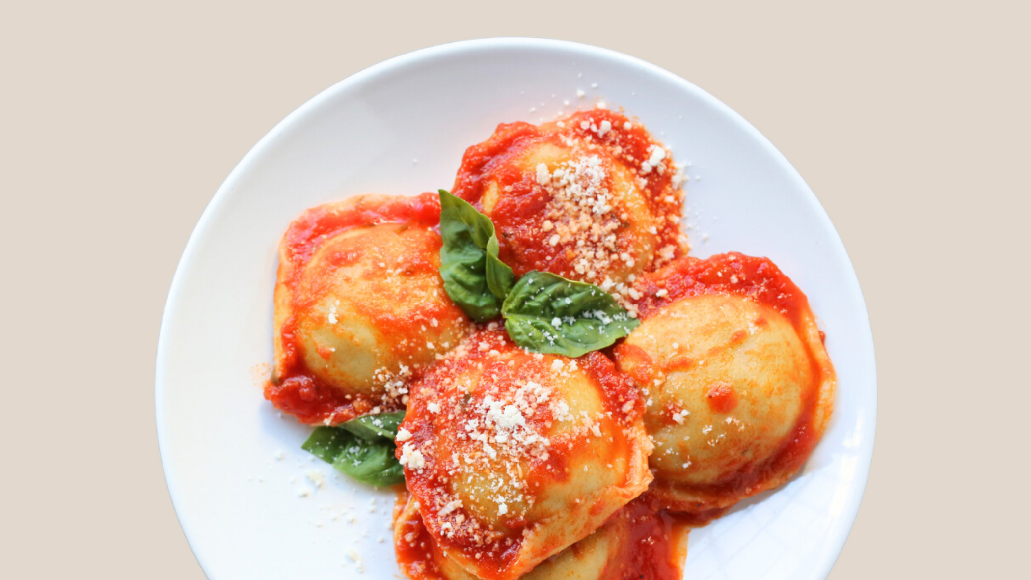 Beef Ravioli with Marinara Sauce and Fresh Basil – Pastosa Shop Online